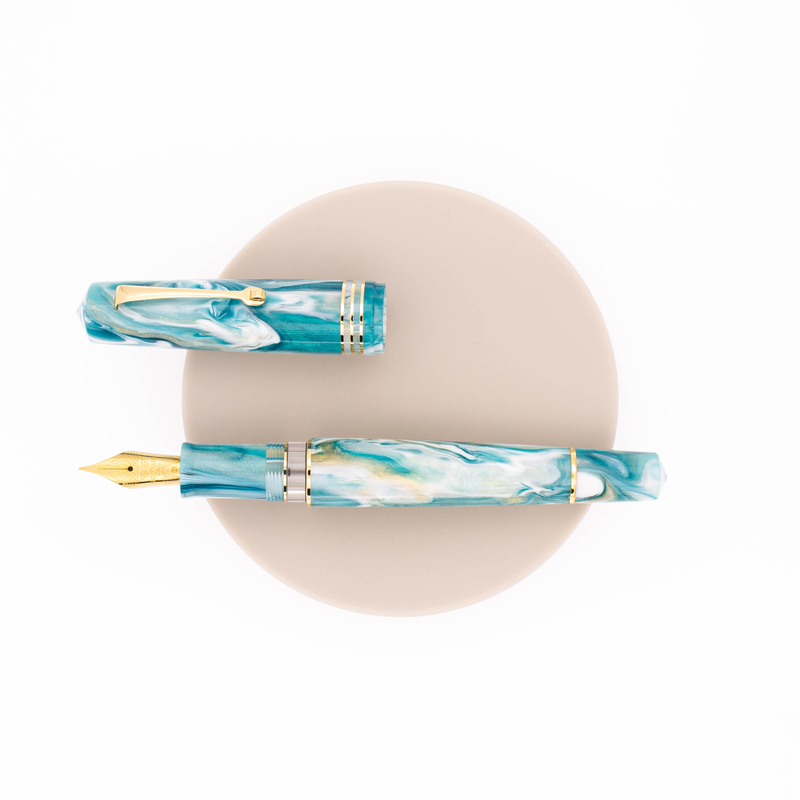 Leonardo Momento Zero Grande 2.0 Fountain Pen Anemone